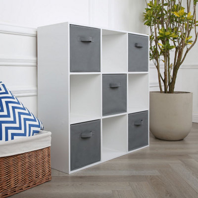 Jane - 3x3 Cube Storage with baskets - White