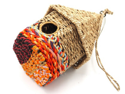 Jardinopia - Munja & Sari Cyclindrical Roof Shaped Jute Bird Box Nester