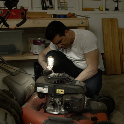 JML Handy Brite - The cordless, LED work light that you can hang up or ...