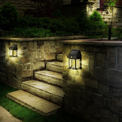 JML - Luma Lantern The motion-activated and solar-powered outdoor light