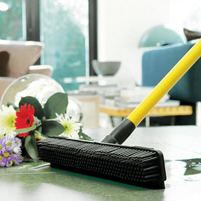 JML Rubber Wonder Broom - a sweeping brush that goes from wet to dry in ...