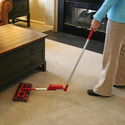 JML Swivel Sweeper - Battery-powered lightweight floor sweeper