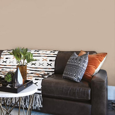 Johnstone's Wall & Ceiling Toasted Beige Soft Sheen Paint - 2.5L | DIY ...