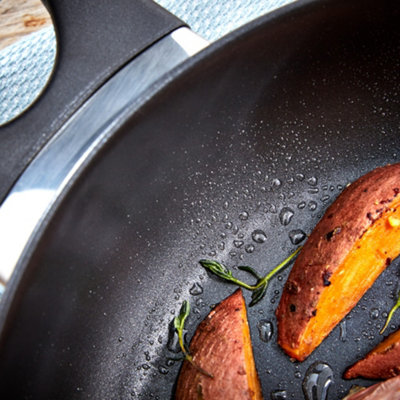 Judge Vista Non-Stick Shallow Casserole with Shatterproof Glass Lid ...