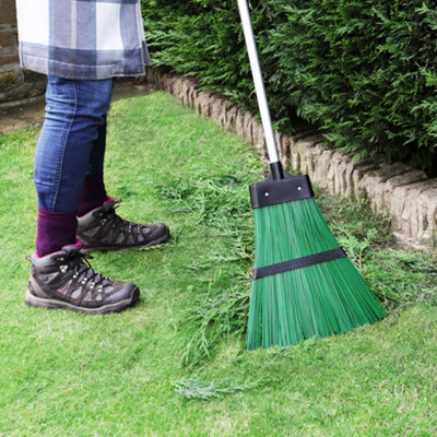 JVL Outdoor Garden Hard Bristled Broom Brush Rake with Extendable ...