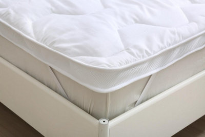 Kampala Hill Mattress Topper Air Flow 5cm Deep Anti Allergenic Hotel ...