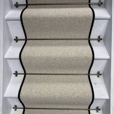 Keswick Cream Stair Runner With 100% Pure Wool Edge 70 650