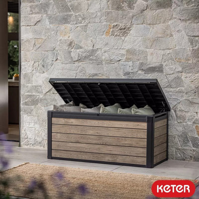 Keter Ashwood Signature 570L Deck Box, Lockable Outdoor Storage Bench ...