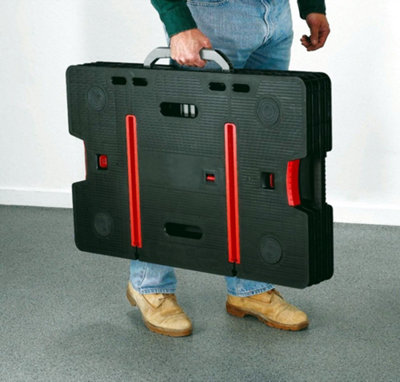 Keter Folding Worktable with Clamps