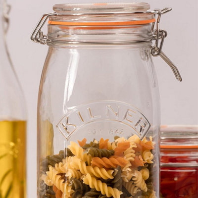 Kilner Set of 2 Clip Top Round Jar 2 Litre & Set of 8 Pantry Labels
