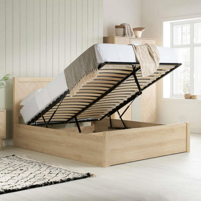 King Ottoman Bed Frame Oak Brown Wooden Birlea Herringford 5ft 150cm
