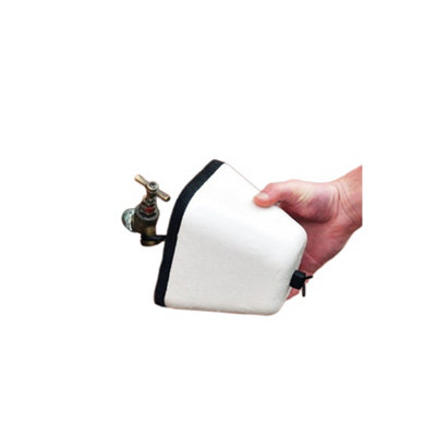KINGFISHER OUTSIDE TAP COVER ONE COLOUR (ONE SIZE)