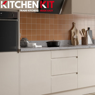Kitchen Kit Pre-Built Cashmere Matt Wall Unit 300mm - J-Pull Cabinet Door - Screwless Quick ...