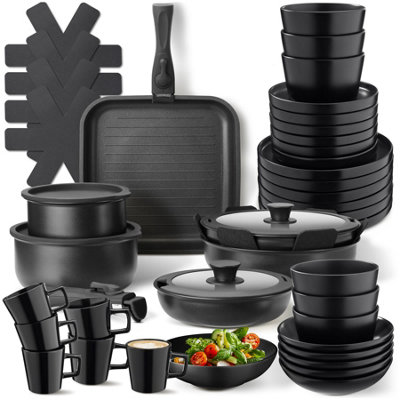 Kitchen starter set for 6 people with crockery, pots etc - black
