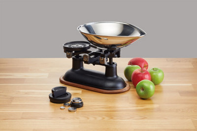 KitchenCraft Traditional Balance Scales in Black, Acacia Wood Stand