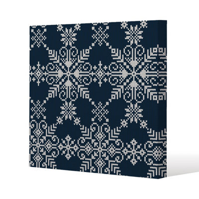 Knitted pattern of white snowflakes (canvas) / 77 x 77 x 4cm