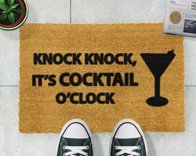 KNOCK KNOCK IT'S COCKTAIL O'CLOCK DOORMAT