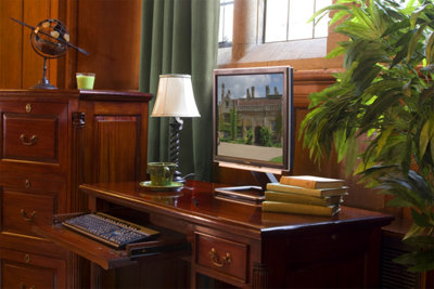 La Roque Single Pedestal Computer Desk