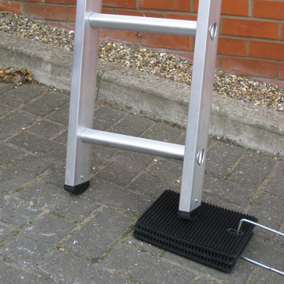 Laddermat, Ladder Leveller - Anti-Slip for Sloping or Uneven Ground ...