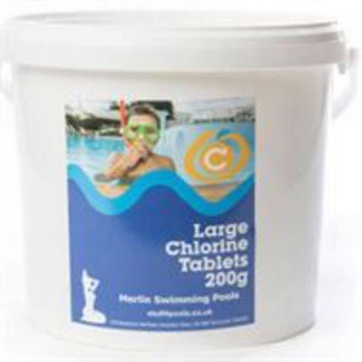 Large Chlorine Tablets Size 10kg | DIY at B&Q