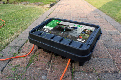 Large DriBox Dri Box (330) Outdoor Waterproof Plug / Socket Cover Box ...