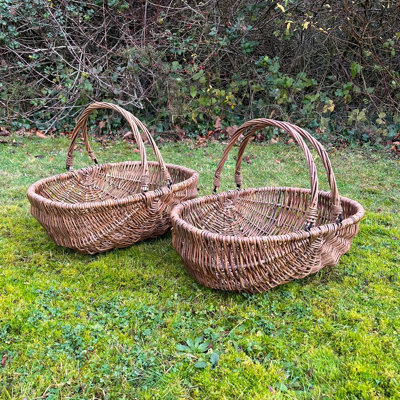 Large Natural Willow Wicker Garden Trug Basket (Set of 2) | DIY at B&Q