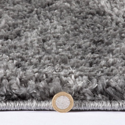 Larissa Charcoal 100x150cm Shaggy Rug | DIY at B&Q