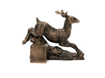 Leaping Stag Plant Pot Feet - Set of 3 - L3.5 x W5 x H7 cm | DIY at B&Q