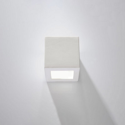 Leo Ceramic & Glass White 1 Light Classic Wall Light