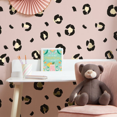 Leopard Animal Print Wallpaper In Blush Pink
