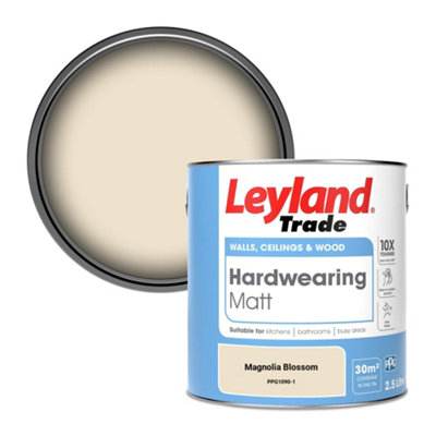 Leyland Trade Hardwearing Matt Emulsion Paint Magnolia Blossom (PPG1090 ...