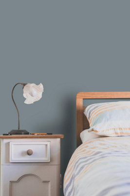 Leyland Trade Vinyl Matt Walls & Ceilings Emulsion Paint Feldspar ...