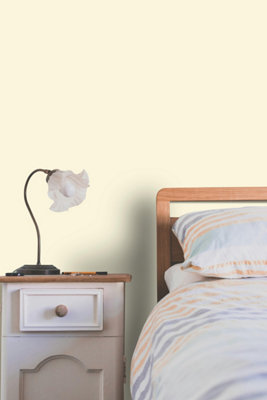 Leyland Trade Vinyl Silk Walls & Ceilings Emulsion Paint (S 0505-Y20R) - 5L