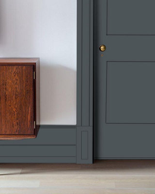 Leyland Trade Wood & Metal Eggshell Paint Graphite Grey (RAL 7024) 5L