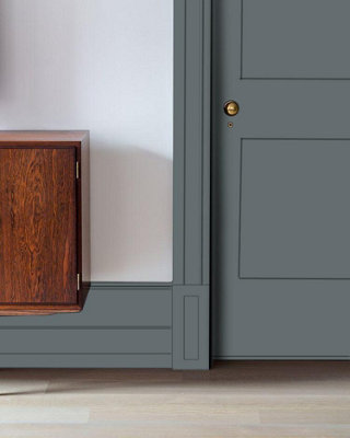 Leyland Trade Wood & Metal Eggshell Paint Ink Bottle (PPG1012-6) 5L