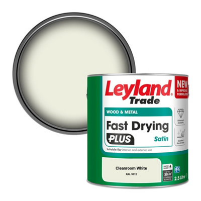 Leyland Trade Wood & Metal Fast Drying PLUS Satin Paint Cleanroom White ...