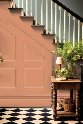 Leyland Trade Wood & Metal High Gloss Paint (2040-Y60R) 1L