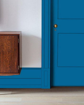 Leyland Trade Wood & Metal High Gloss Paint Traffic Blue (RAL 5017) 2.5L