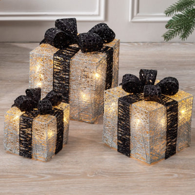 Light Up Christmas Presents LED Parcels Battery Operated with Timer Set ...