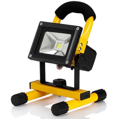 LIGHTHOUSE 10w LED RECHARGEABLE WORK LIGHT , COOL/DAY LIGHT (EQUIVALENT ...