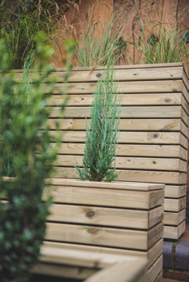 LINEAR LONG WOODEN GARDEN PLANTER 1.2M X 0.4M