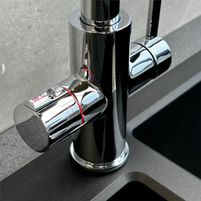 Liquida HT45CH 4 In 1 Chrome Pull Out Spray Instant Boiling Water ...