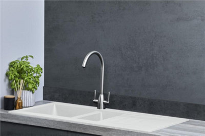 Liquida KAV150WH 1.5 Bowl Composite Reversible White Kitchen Sink ...