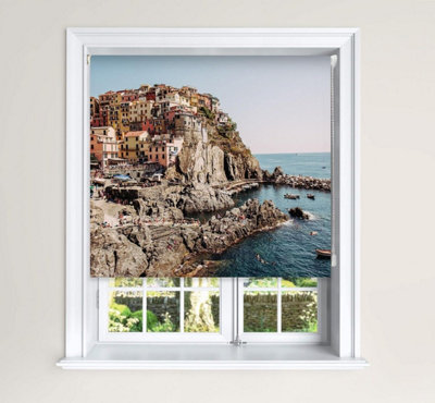 Lister Cartwright Riomaggiore Italy Sea Blackout Roller Blinds Windows ...
