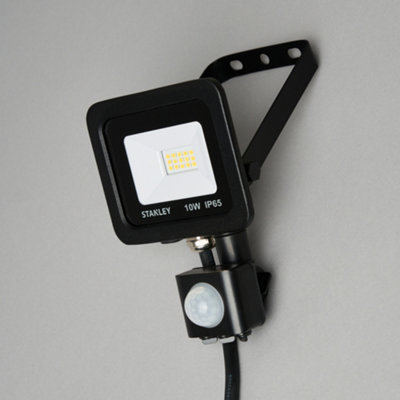 Litecraft 2 Pack Stanley Slimline Black 10 Watt LED IP65 Outdoor Wall ...
