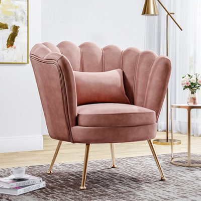 Scalloped accent chair store