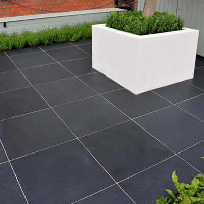 London Stone Midnight Black 22mm Limestone Paving Slabs 600x600 Pack of ...