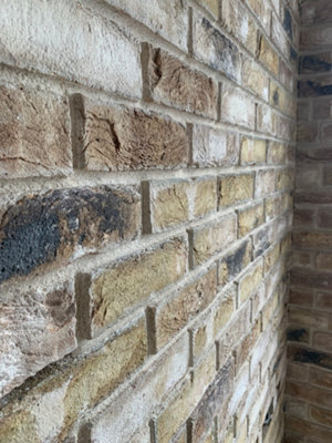 London Weathered Yellow Brick Slips 1.5m2