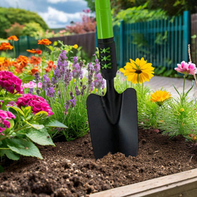 Long handled trowel b&q store