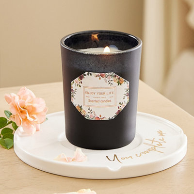 Long-Lasting Blackberry and Laurel Scented Natural Soy Wax Candle in ...
